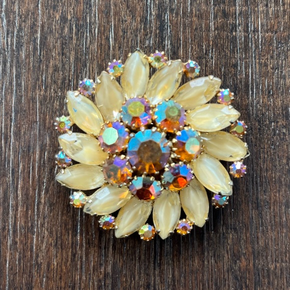 Jewelry | Vintage Weiss Brooch Multi Colored | Poshmark
